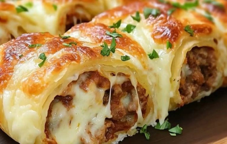 Savory Puff Pastry with Minced Meat and Cheese - FULL RECIPE