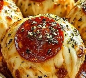 Cheesy Pepperoni Pizza Bombs - FULL RECIPE